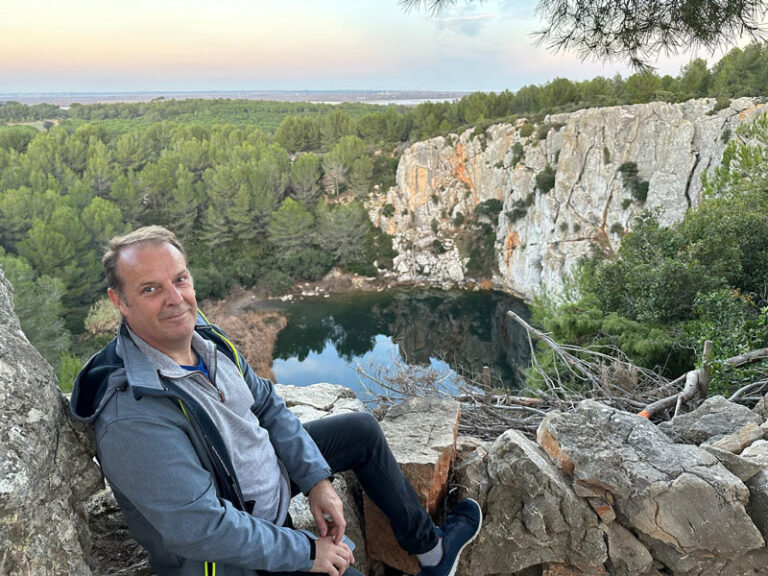 Découverte du Gouffre de l’Œil Doux : Une Randonnée Époustouflante