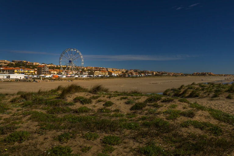 Saint Pierre La Mer Plage T'Invite à Découvrir Sa Beauté Balnéaire 2025