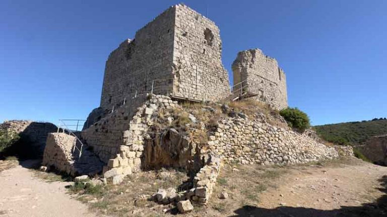 Aguilar Castle Guide: Visit the Eagle's Nest in Corbières, France 2025