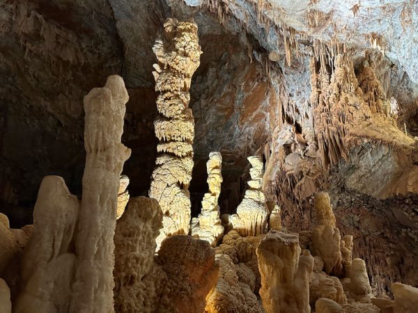 le Gouffre Géant de Cabrespine est un incontournable de l'Aude